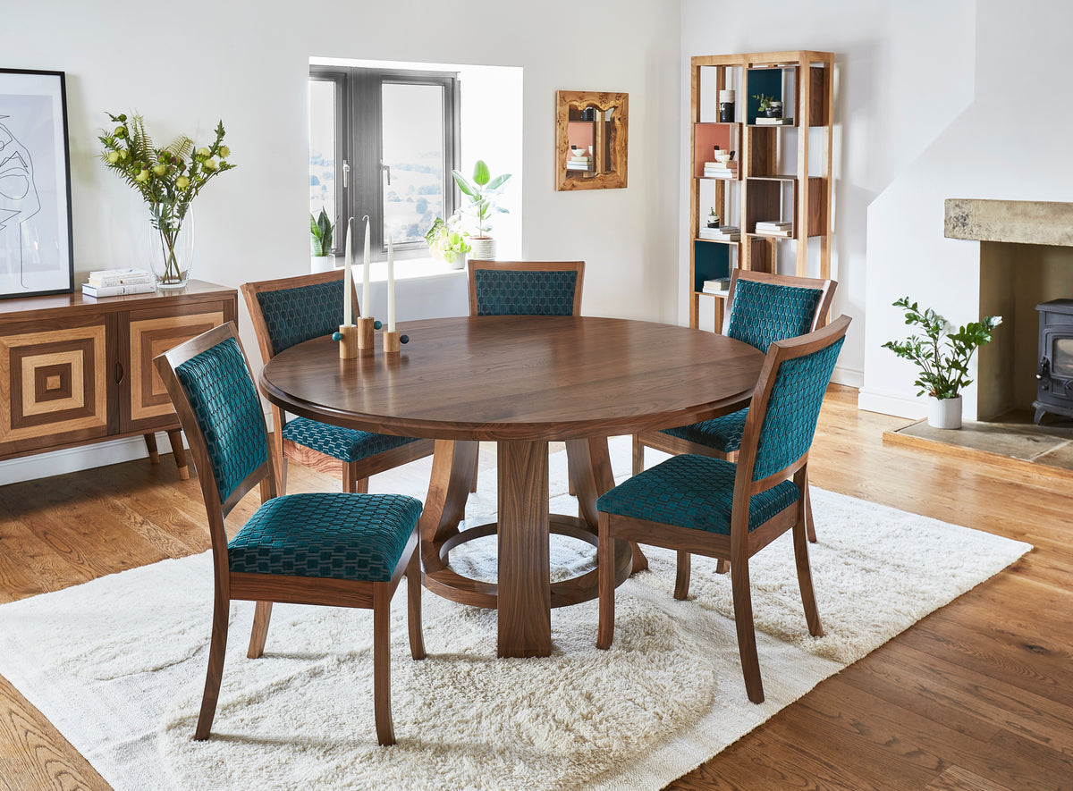 Burnsall Oak Dining Table – Royal Oak Furniture Company