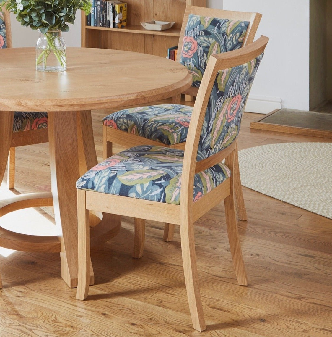 Berkeley Dining Chair in Oak – Royal Oak Furniture Company